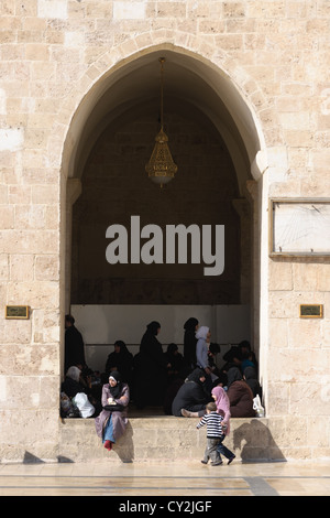 Aleppo, Syria - The Great (Umayyad) Mosque Stock Photo - Alamy