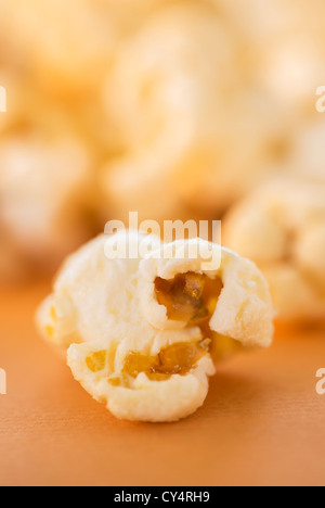 Popcorn, close up snack food portrait Stock Photo - Alamy