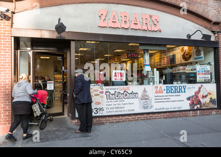 The famous Zabar's specialty food store gets a coffee shipment of ...
