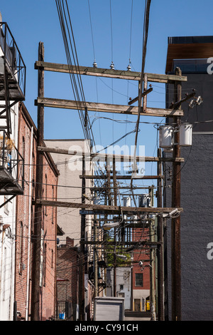 Electric Power Lines, Alley Way, Vancouver, CA Stock Photo - Alamy
