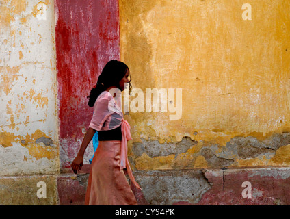 People In Asmara Street, Eritrea Stock Photo: 51240265 - Alamy