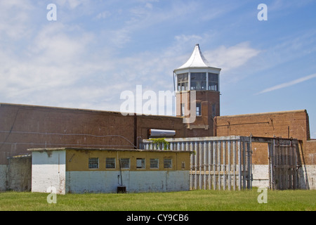 American maximum security prison guard tower and perimeter wall Stock ...