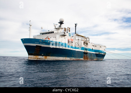 CGG Alizé seismic vessel towing streamers seismic cables looking for ...
