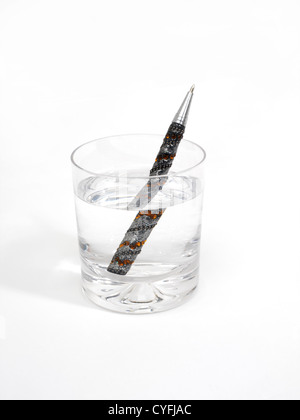 Refraction Pen Refracting in a Glass of Water Stock Photo - Alamy