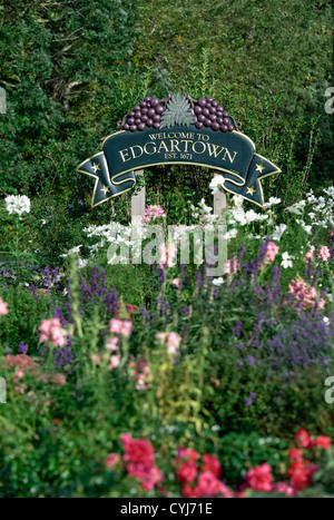 Welcome to Edgartown sign, Martha's Vineyard, Massachusetts, USA Stock ...