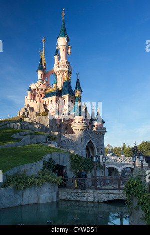 Cinderella's castle at Euro Disney in Paris, France Stock Photo - Alamy