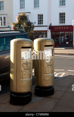 Gold post boxes, Stratford-upon-Avon, Warwickshire, UK Stock Photo - Alamy