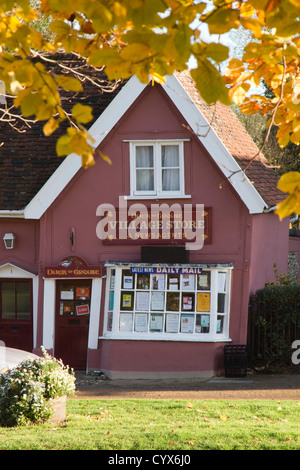 The village green, Cavendish village, Suffolk County, England, Britain ...
