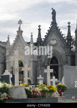 gravestones tombstones Christian cemetery cemeteries graveyard Stock ...