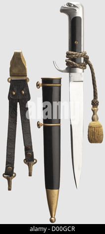 A model 1937 dagger for leaders of the Fascist Militia MVSN,with hanger ...