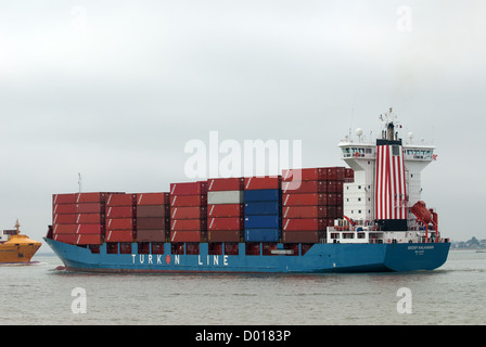 Turkon Line container ship 'Sedef Kalkavan', Port of Felixstowe ...