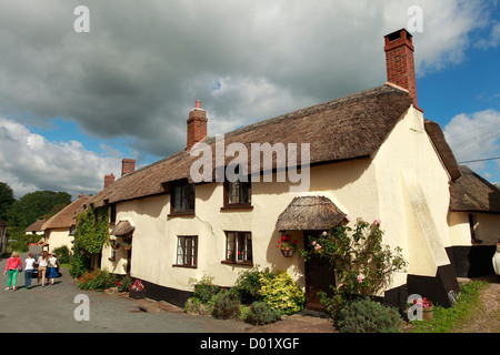 Thatched Cottage in Broadhembury, Devon Stock Photo - Alamy