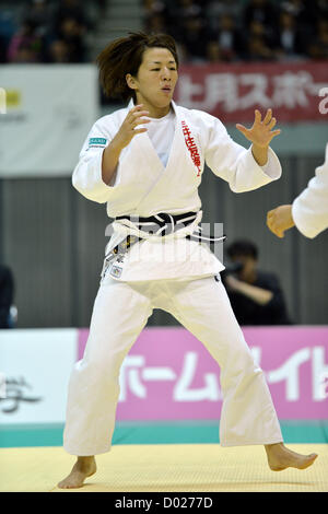 Kana Abe (JPN), November 11, 2012 - Judo : Kodokan Cup 2012, Women's 63kg class at Chiba Port ...