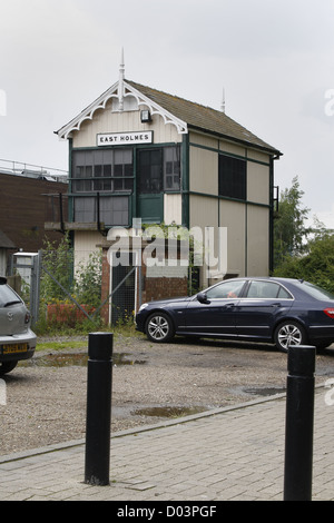 East Holmes railway signal box, Lincoln, Lincolnshire, England, UK ...