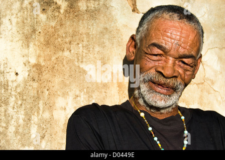 Old African black man with characterful face Stock Photo - Alamy