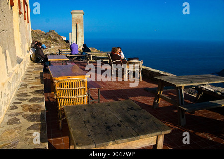 Terrazas del bar y restaurante del faro de Cap de Creus. Alt Empordà ...
