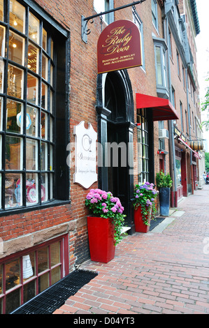 Antiques shops, Beacon Hill, Boston, Massachusetts, USA Stock Photo - Alamy