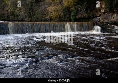The weir (waterfall) on the River Almond near Cramond, Edinburgh ...