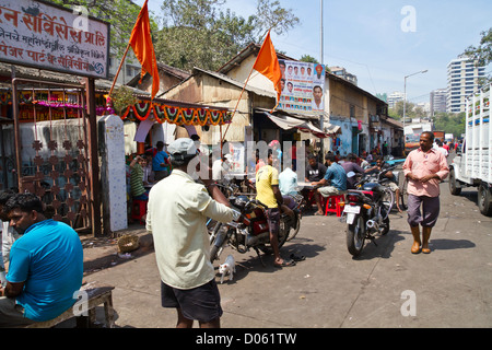 Typical Everyday Life in Mumbai, India Stock Photo - Alamy