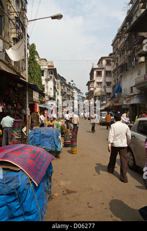 Typical Everyday Life in Mumbai, India Stock Photo - Alamy