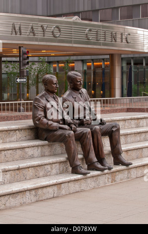 USA, Minnesota, Rochester, Mayo Clinic, Boy with a Dolphin, Annenberg ...