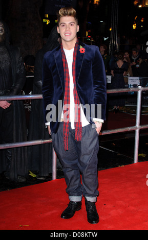 Aiden Grimshaw World Premiere of 'Harry Potter and the Deathly Hallows ...