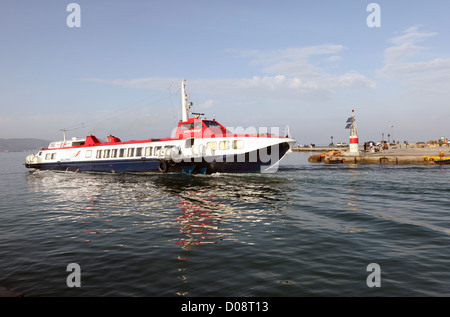 Hellenic Seaways Flying Dolphin Hydrofoil entering the port of Aegina ...