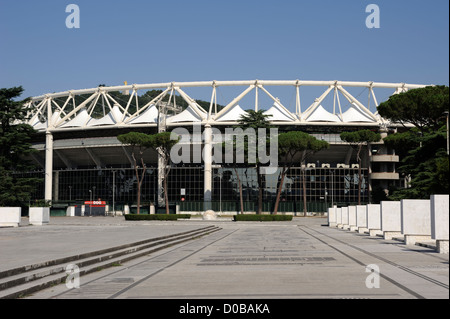 Olimpico Stadium, Rome, Italy - Roma players pose for a group photo ...