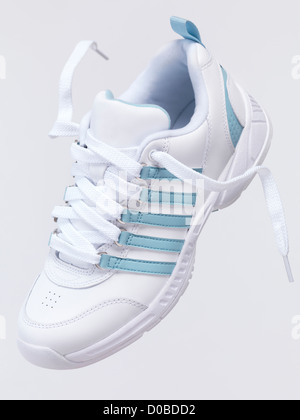 One Shoe Isolated Stock Photo - Alamy