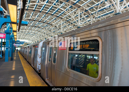 Q line train and platform on Coney Island subway station, Brooklyn, New ...