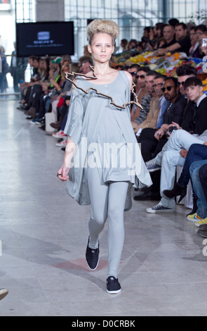 Lisbon Fashion Week in Lisboa, Portugal - 04 Oct 2025 A model walks the ...