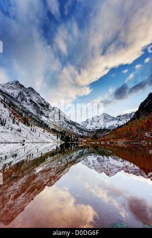 Maroon Bells, also known as Maroon Peak and North Maroon Peak ...