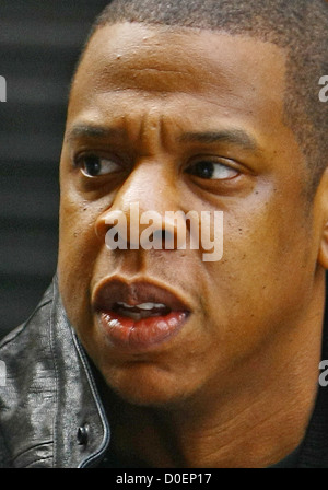 Rapper Jay-Z arriving at his hotel London, England - 03.11.10 Stock ...