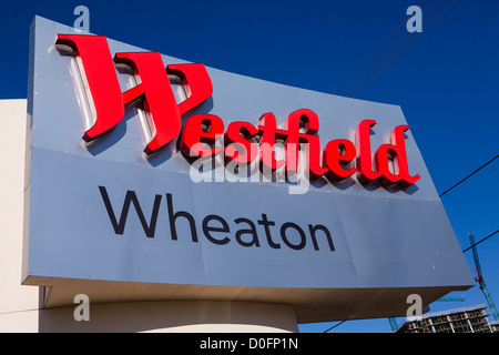 Mall Shopping Center Sign Stock Photo - Alamy