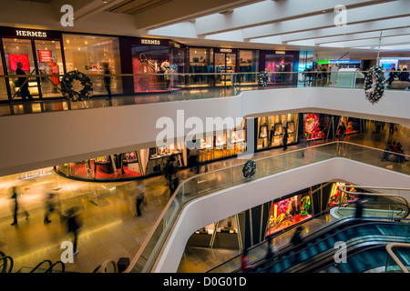 Interior Pacific Place shopping mall, Jakarata, Jakarta, Indonesia ...