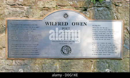 Memorial to Poet Wilfred Owen in the Town of Oswestry His Birthplace Shropshire England Stock ...