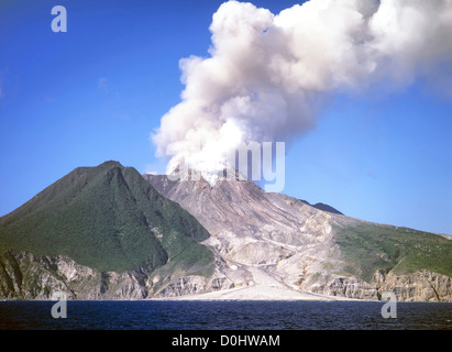 Caribbean Montserrat island devastation in Soufriere Hills volcano ...