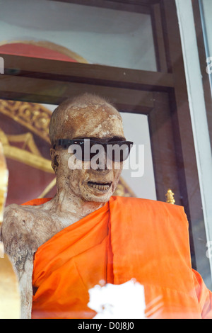 Mummified monk at Wat Khunaram, Koh Samui, Thailand Stock Photo - Alamy