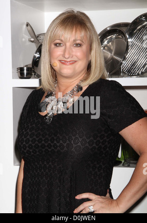 Chris Scanlon HSN Live Celebrity Extravaganza at Planet Hollywood ...