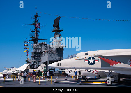 Conning Tower of the USS Midway aircraft carrier in San Diego ...