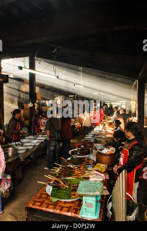 Street of central market, street vendors, Phonsavan, Xiangkhouang ...
