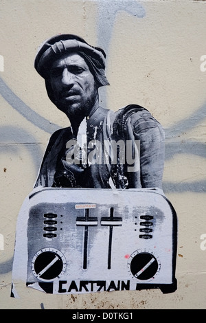Graffiti in Brick Lane depicting the Kray twins Stock Photo - Alamy