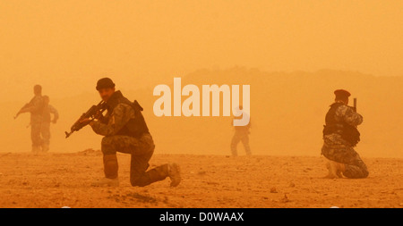 swat team members , special forces spec ops Stock Photo - Alamy