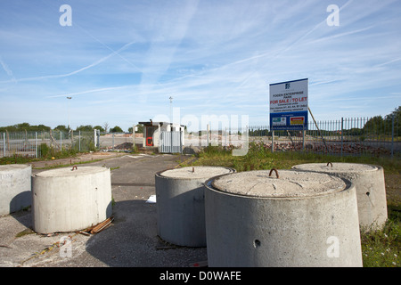 Former entrance to Foden truck factory Enterprise park in Elworth ...