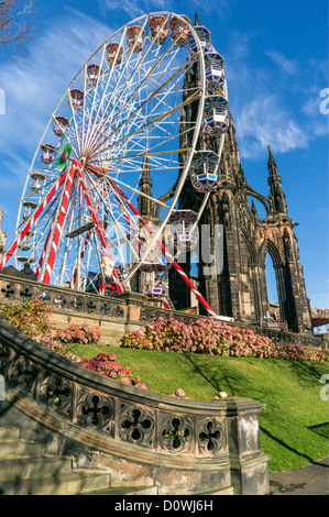 Big Wheel and Scott Monument during Edinburgh's Christmas Winter ...