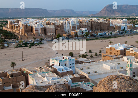 Yemen Shibam Old town UNESCO World Heritage Architecture Wadi Hadramaut ...