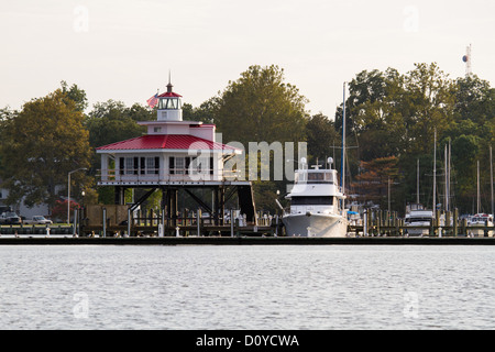 The Choptank River Light, a screw-pile lighthouse, is located near ...