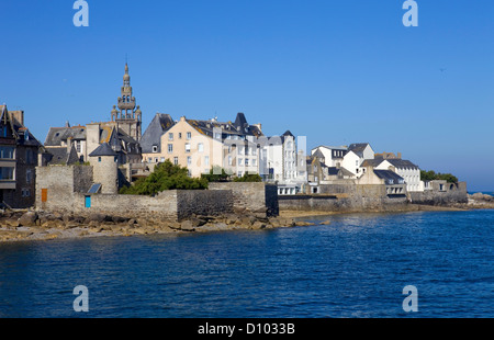the town of Roscoff in coast of the north of France Stock Photo - Alamy