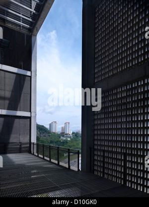 PJ Trade Centre, Damansar, Kuala Lumpur, Malaysia. Architect: Kevin Low ...