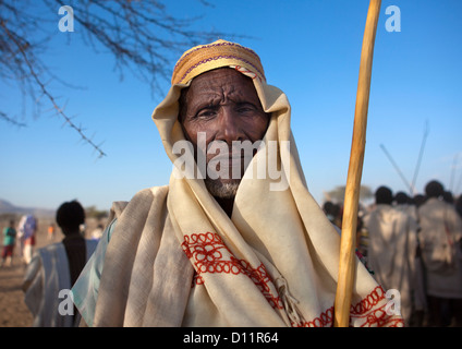 Portrait Of A Senior Karrayyu Tribe Man With Ginger Tainted Hair And ...